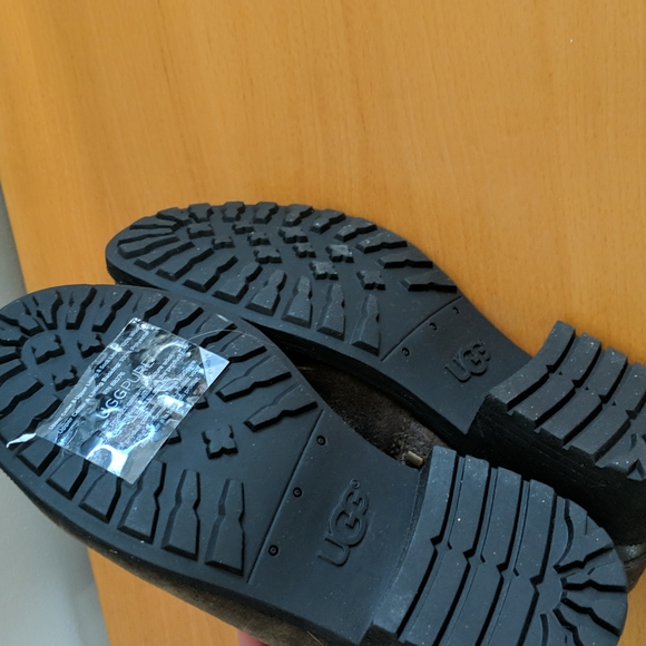 UGG | Shoes | Nwt Ugg Benson Boot | Poshmark